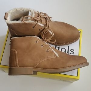 Seven Dials | Shoes | Seven Dials Mallori Laceup Booties | Poshmark